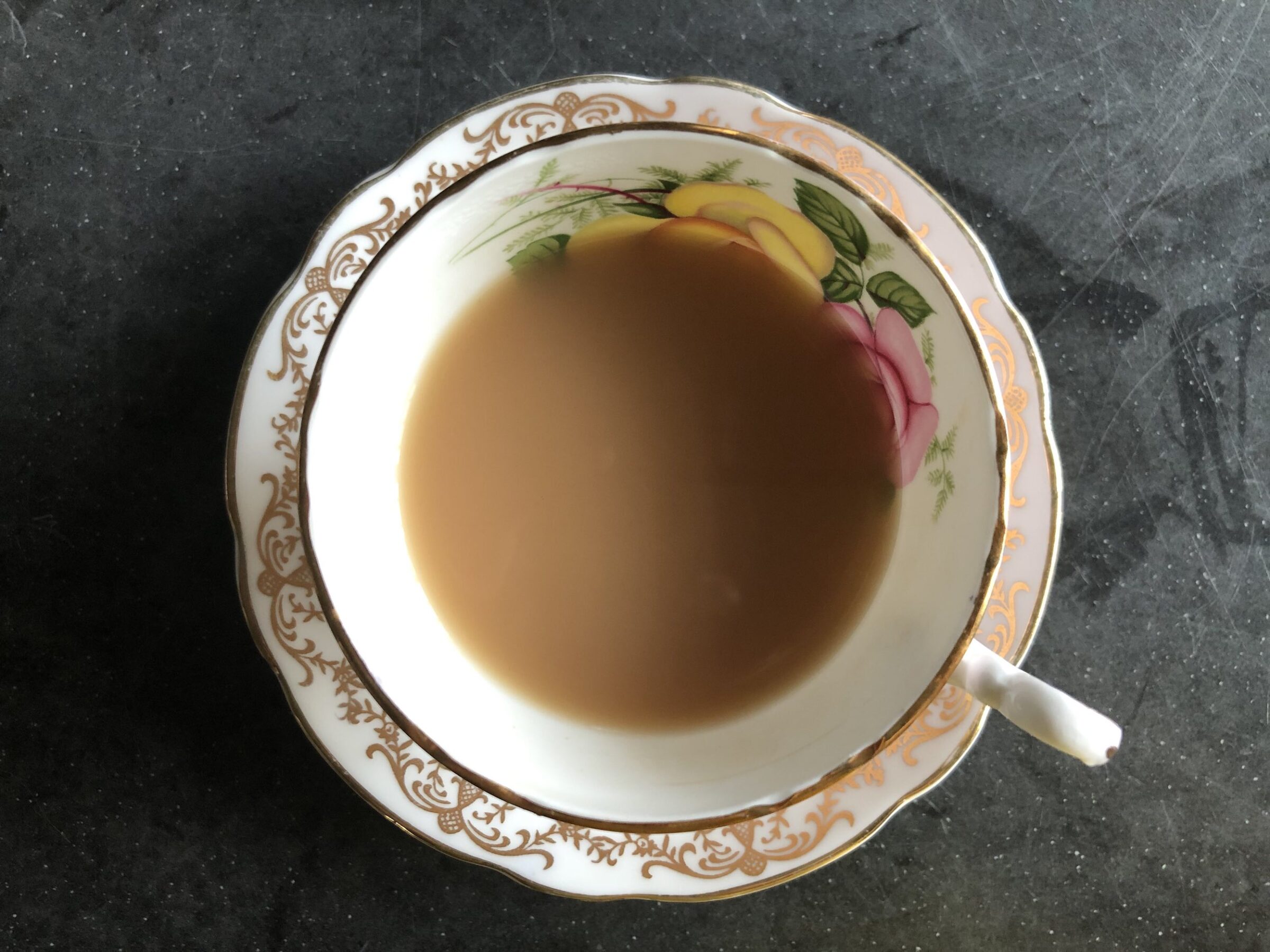 Tea Review: Kiki's Delivery Service Tea (Cookie) from Lupicia – Eustea ...