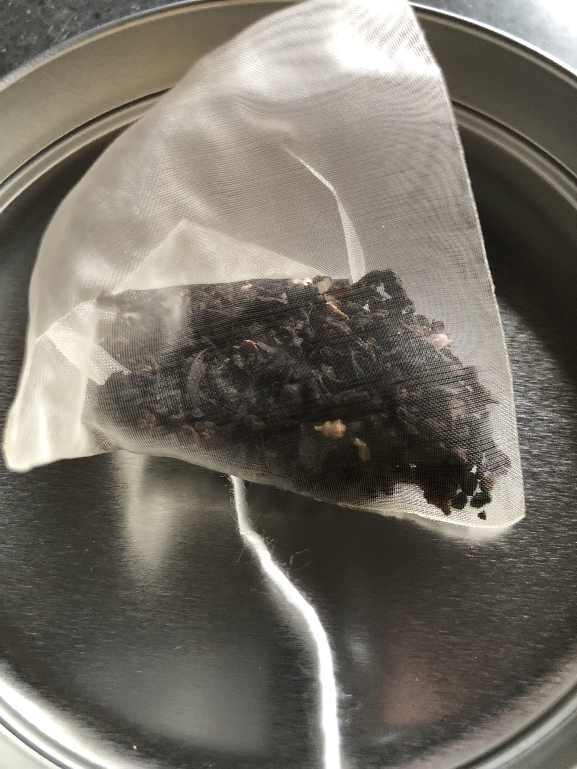 Tea Review: Kiki's Delivery Service Tea (Cookie) from Lupicia – Eustea ...