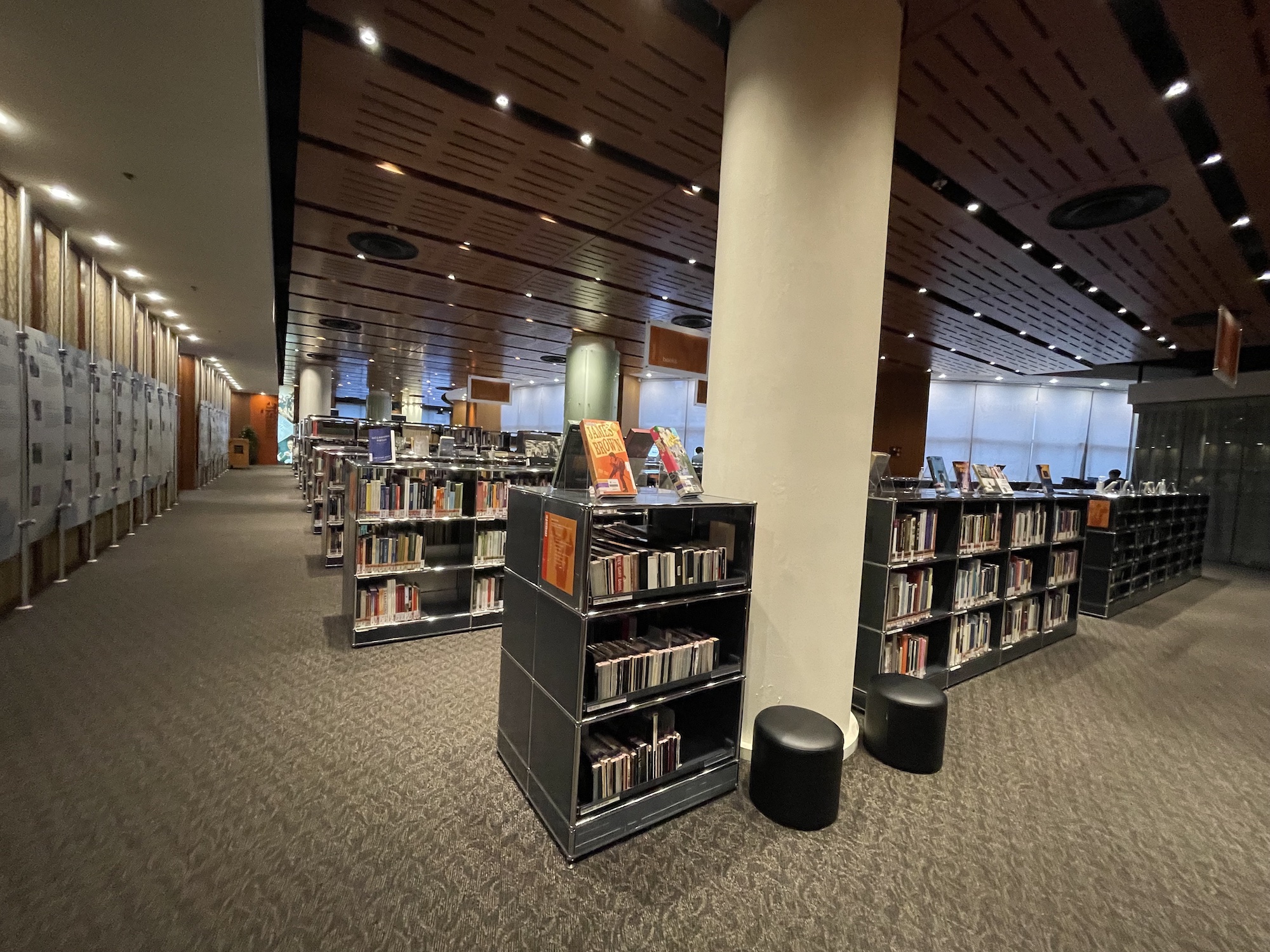 SingLib #5: Library@Esplanade – Eustea Reads